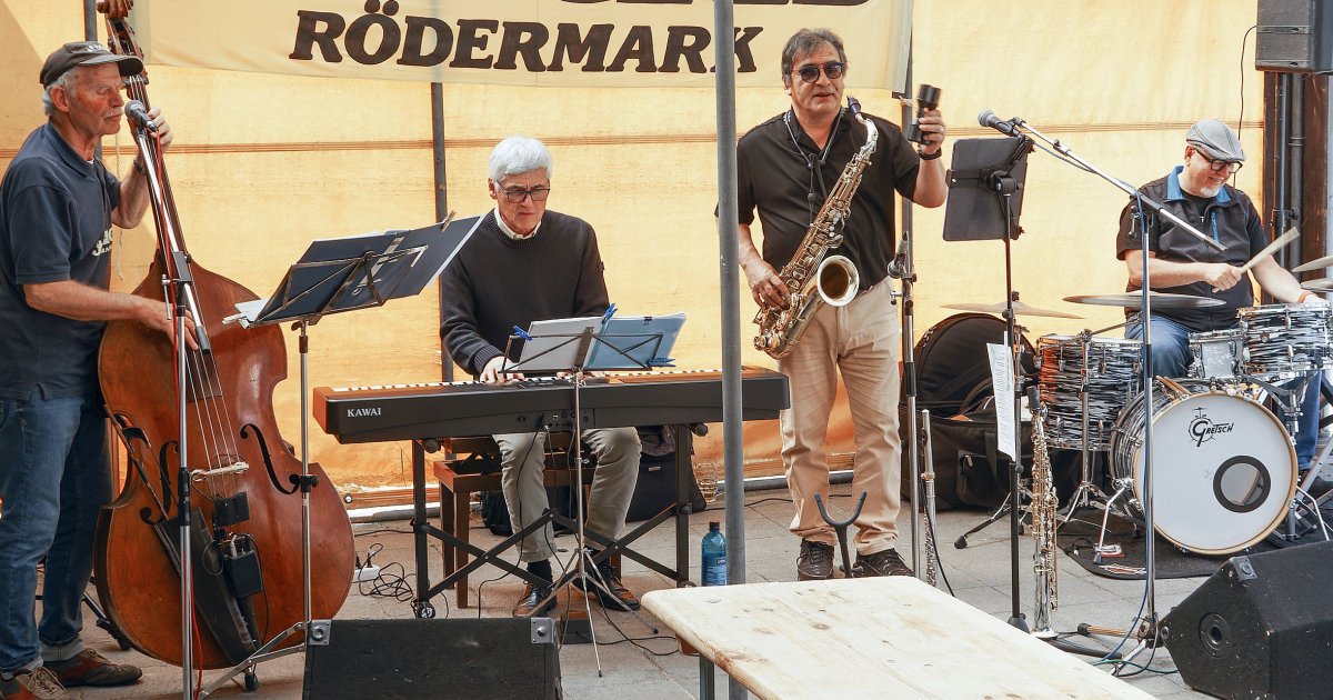 Jazzband auf der „MoBühne“ | Stadt Dieburg